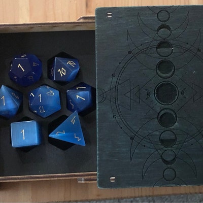 Sliding Dice Tome With Custom Engraving and Foam Insert Dice Box - Etsy