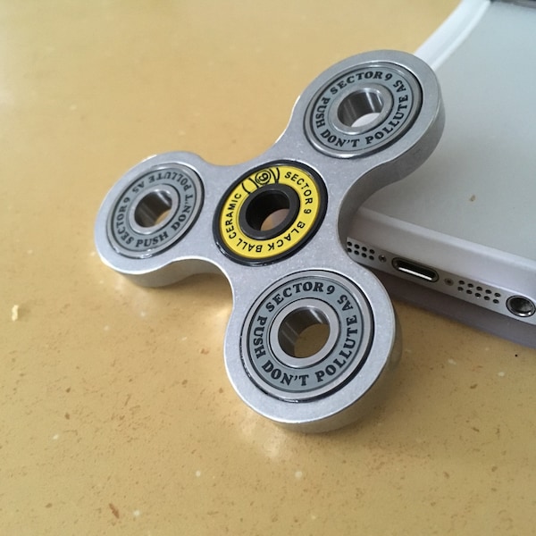 The Original Tri-beam Fidget Spinner in Polished Aluminum - Etsy
