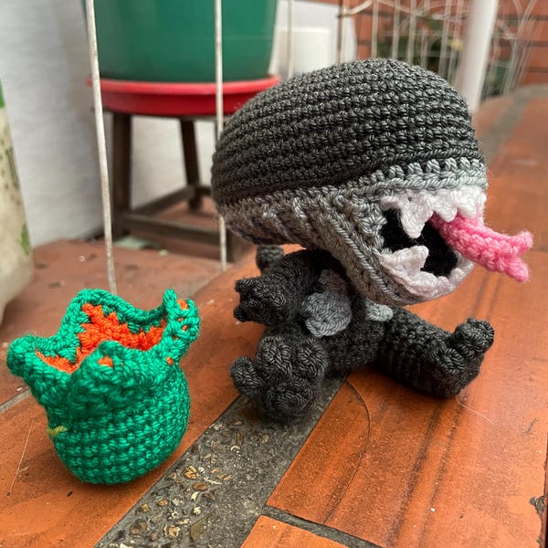 Crochet PATTERN Lil'xeno | Cute and Little Scary Amigurumi Alien From ...