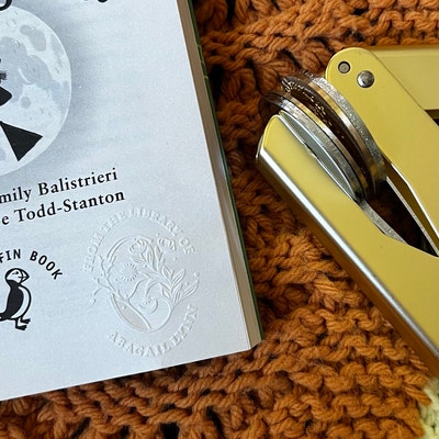 Custom Skull Skeleton Embosser, Personalized Library Stamp/book Lover ...