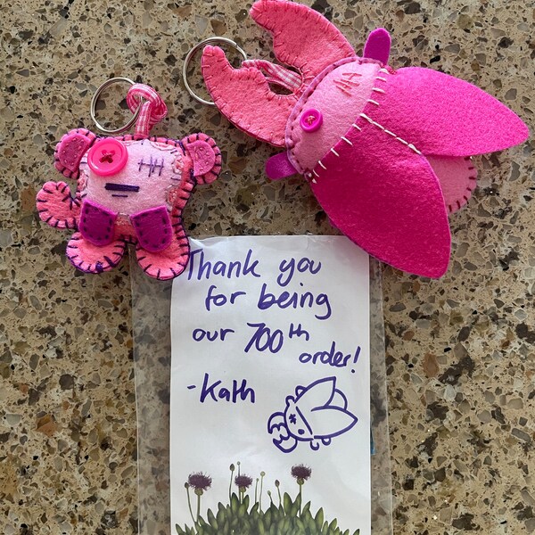 Pigeons Handmade Hand Stitched Key Chain Pigeon Bird Felt Collectable ...