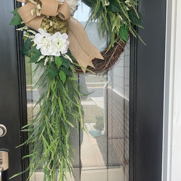 Elegant Plate Wreath With Roses Vintage Inspired Romantic Wreath ...