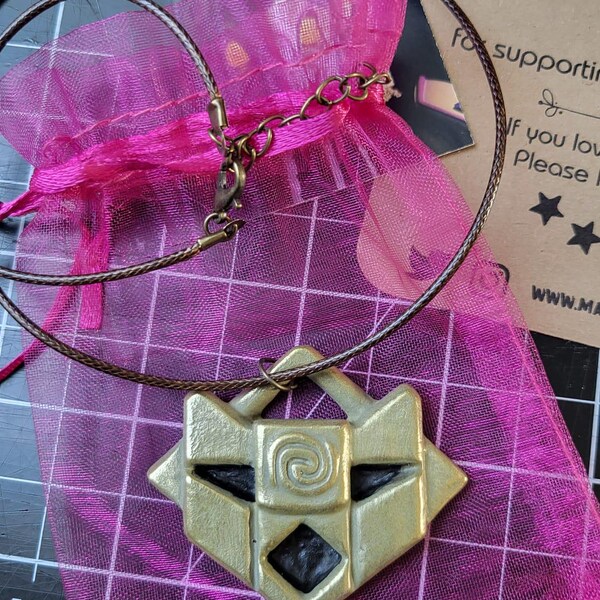 How to Train Your Dragon - Astrid Helmet / Digital Patterns, Astrid ...