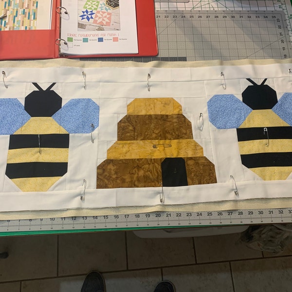 Bee Humble Table Runner Pattern - PDF Pattern - Etsy