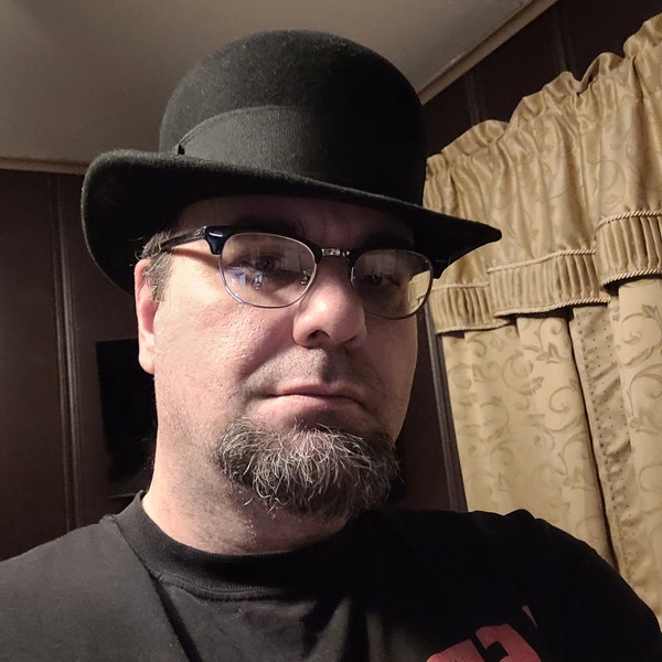 Bowler Hat in Black Felt - Classic Derby Style - Modern Handmade Formal ...