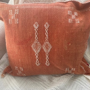 Moroccan Cover Made With Cactus Silk Bright & Sensational 18x18 ...