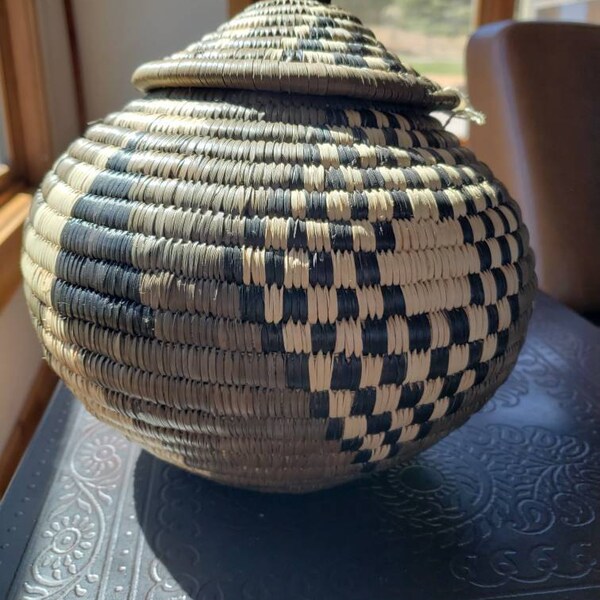 African Storage Plant Basket // Kenya Kiondo Basket // Woven Sisal ...