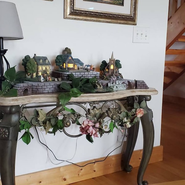 360-degree Centerpiece Display Platform (houses NOT Included) for Dept ...