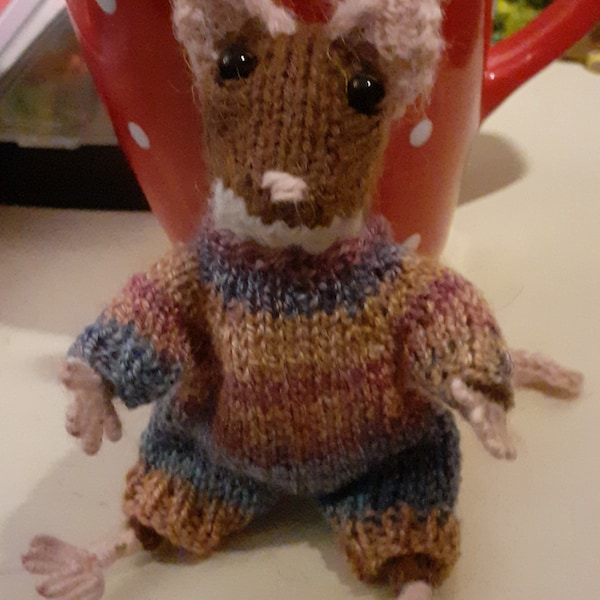 MOUSE DOLL - English Knitting Pattern - Etsy UK