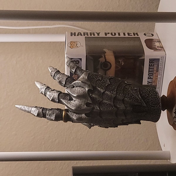Sauron Gauntlet, Large Hand of Sauron Statue - Etsy