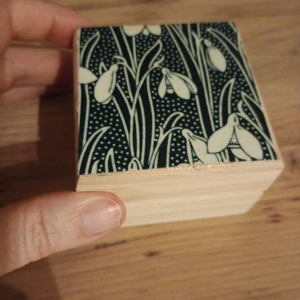 Liberty of London Trinket Box With Hinged Lid, Pretty Floral Keepsake ...