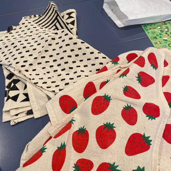 Strawberry Cloth Napkins, Hand Printed Natural Cotton - Etsy