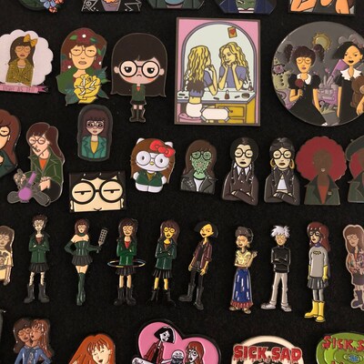 Daria Painting Hard Enamel Pin - Etsy