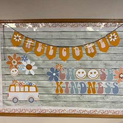 Farm Animals Bulletin Board Kit, Farm Decor Cows Bulletin Board Modern ...