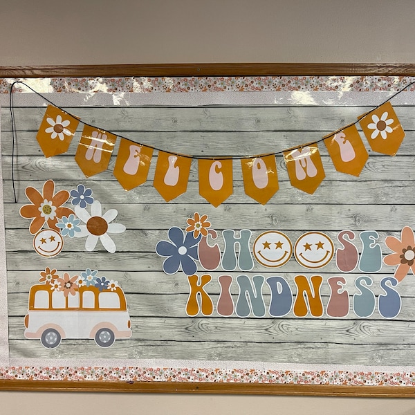 Magical Bulletin Board Kit, Mouse Classroom Decor | Retro Classroom ...