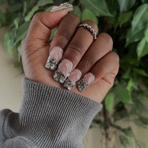 Cherry Colita 3D Cherry Tiger Print Aura Design Press Ons - Etsy