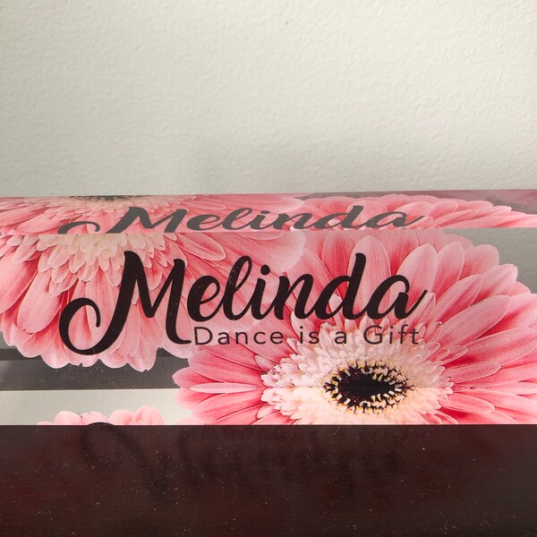 Personalized Desk Name Plate| Daisy Design Office Desk Decor on Clear ...