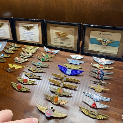 Vintage Delta Airlines Pilot Wing Spinning Propeller Airplane - Etsy