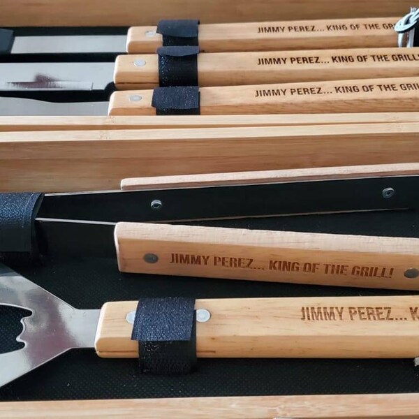 Personalised Wooden Barbecue Set - Engraved Barbecue Tools - Grill ...