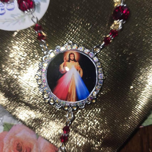 DIVINE MERCY Rosary/heirloom Rosary/austrian Pearls and Preciosa ...