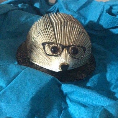 Small Vintage Paper Book Hedgehog - Etsy UK