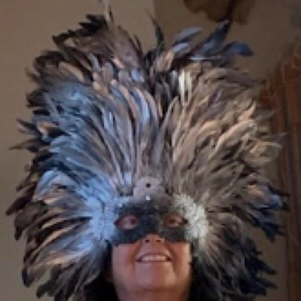 Black Bird Curved Beak Long Nose Skull Face Mask Top Feather Halloween ...