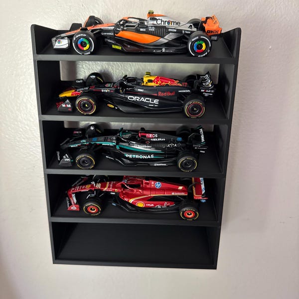 V2 6 Car Tilted Bburago 1:43 1/43 F1 Formula 1 Race Car Display Stand W ...