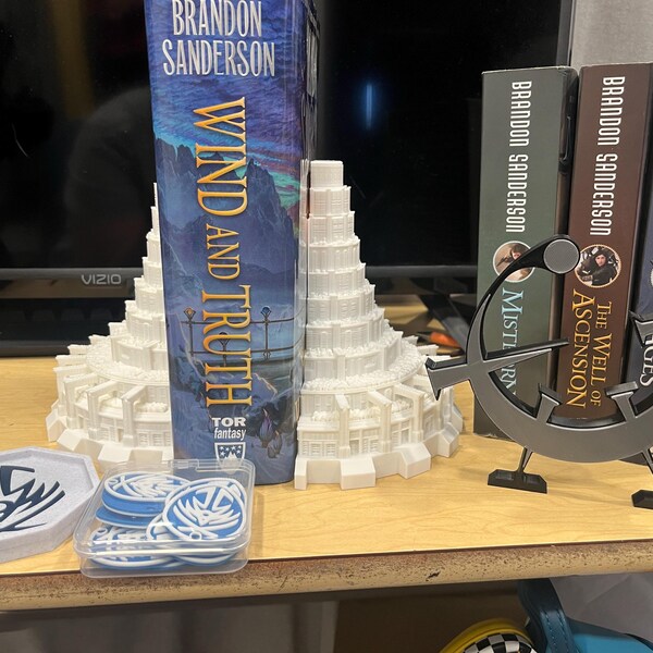 Cosmere Pin Display Frame, Stormlight Archive, Dragonsteel, Collectors ...