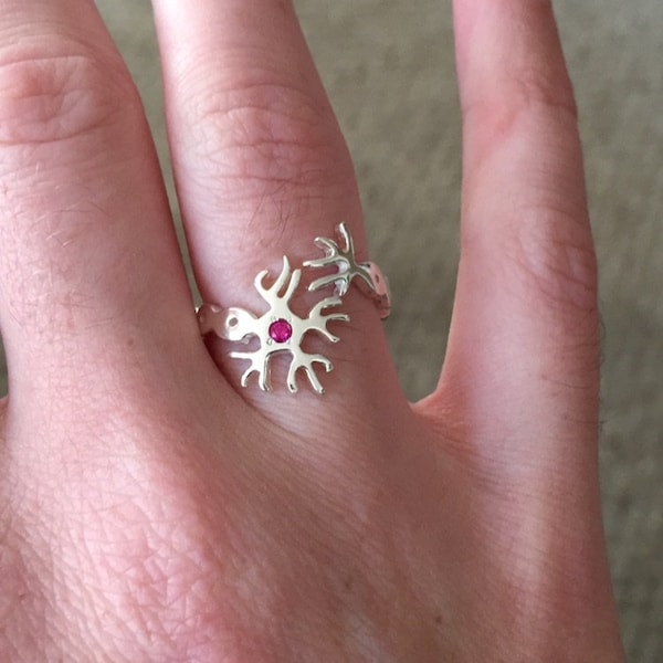 Silver Neuron Anatomy Ring - Collana Neuron Jewelry, Science, Biology ...