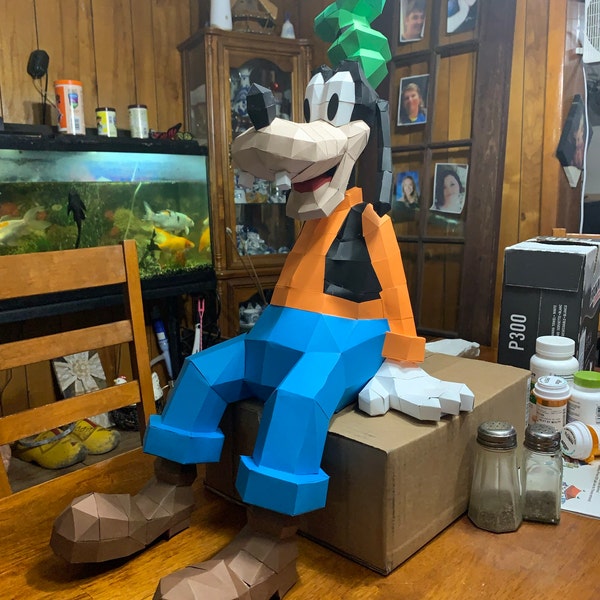 Papercraft Goofy Template, DIY PDF, FDX, Low Poly, Origami, Pepakura ...
