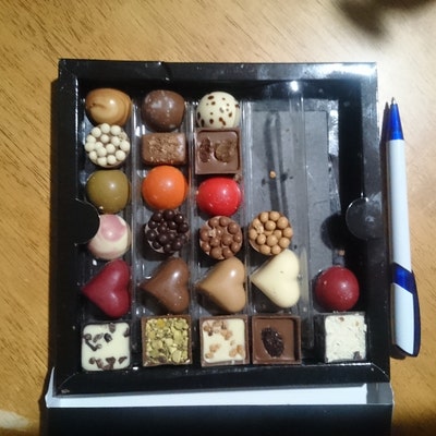 Andy Anand Sugar Free Eucalyptus Menthol Pastilles, Classic Italian ...