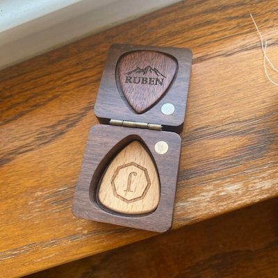 Personalized Wooden Guitar Picks Box,custom Engraved Guitar Pick Holder ...