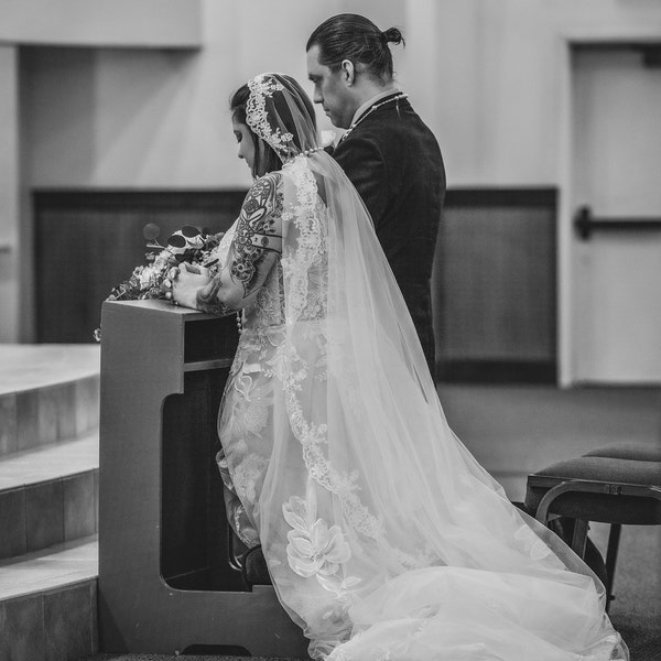 Lace Edge Bridal Veil, Mantilla Lace Wedding Veil, Rose Lace Veil, Soft Delicate Lace Veil ...