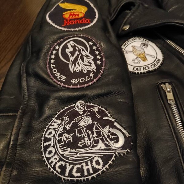 Gold Alphabet Letter B Patches Appliques Hat Cap Polo Backpack Clothing ...