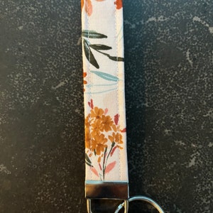 Floral Keychain Wristlets, Neutral Key Fobs, Wristlet for Keys, Key ...