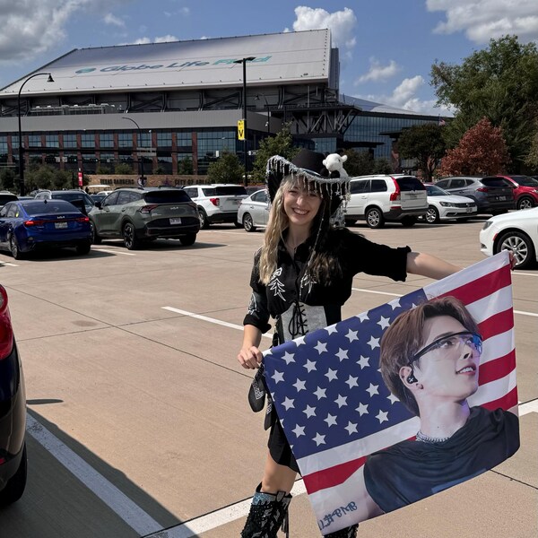 Twice Momo Flag Banner, Twice Momo Kpop American Flag Tapestry, Twice ...