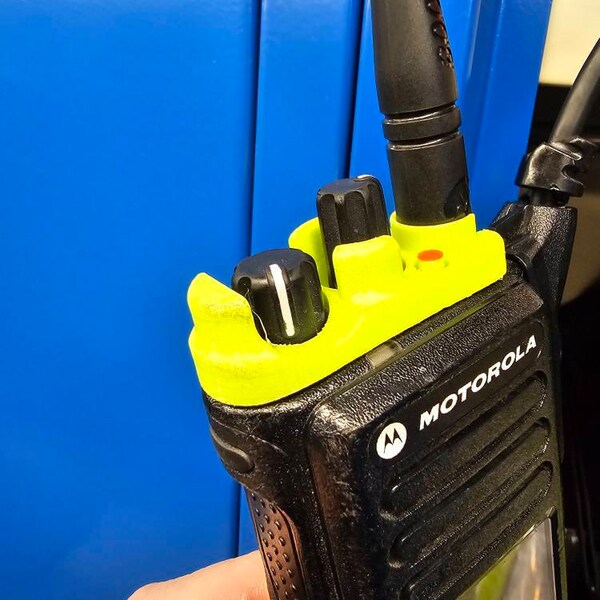 The Knob Blocker - Portable Radio Guard Preventing Volume + Channel ...