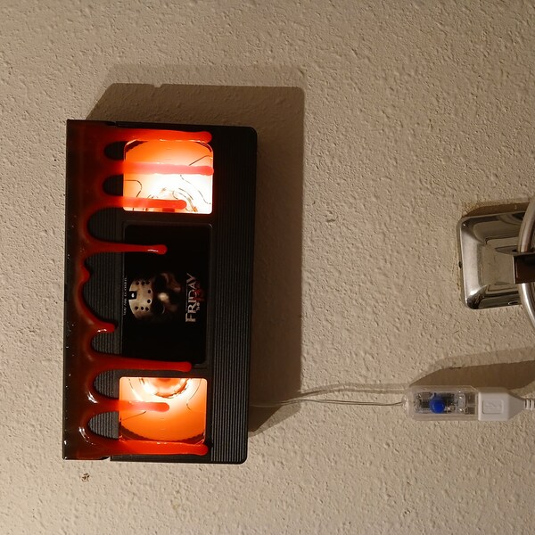 Goosebumps W/ Green Slime Drips VHS Lamp Gift Box Bundle Goosebumps ...