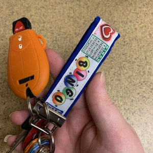 Ivory White Wood Rose Bouquet baker's Dozen of 13 Roses in Sleeve Tied ...