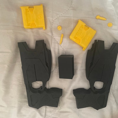 I Robot Will Smith Del Spooner Pistol Gun Blaster Cosplay Prop - Etsy