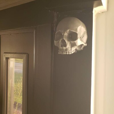 Full Size Human Skull Decor, Set of 3, Wall Mounted Gothic Home Décor ...