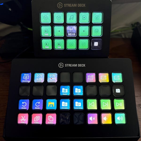Dual Vertical Holder for Elgato Stream Deck XL & MK1: Content Creator ...