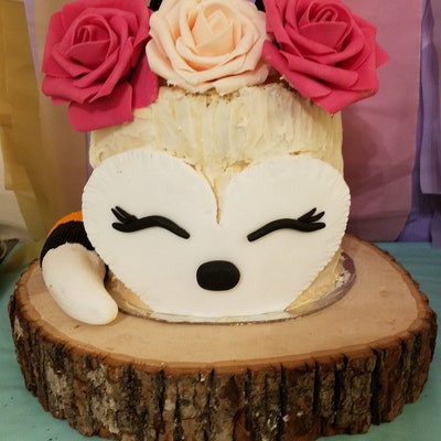Fondant Fox Cake Topper Set, Fox Cake With Flowers, Handmade Edible Fox ...