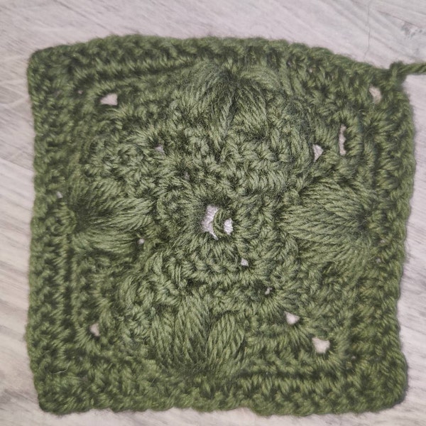Crochet Maple Leaf Granny Square Pattern by Mushyy - Instant PDF ...
