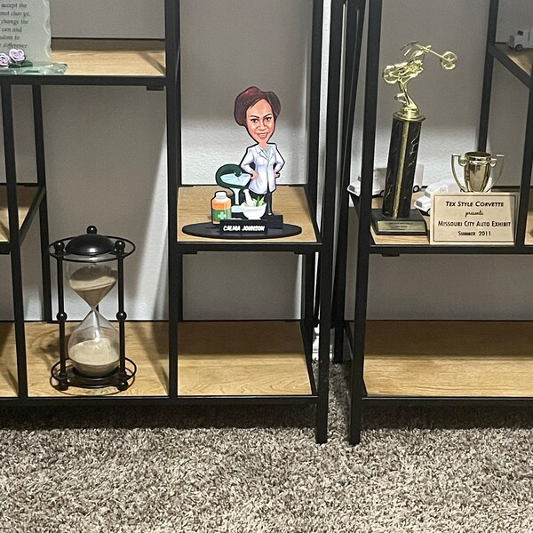 Personalized 3D Wooden Cartooned Pharmacist Figurine Trinket, Custom ...