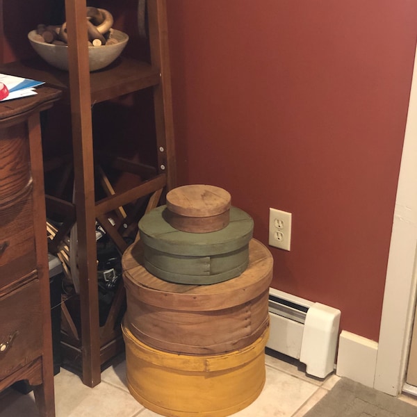 Decoy / Hand Carved Hand Painted Vintage Decoy / Wall Hanging-shelf ...