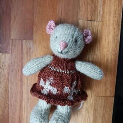 Toy Knitting Pattern for a Small Mouse With Removable Clothes 7 Inches ...