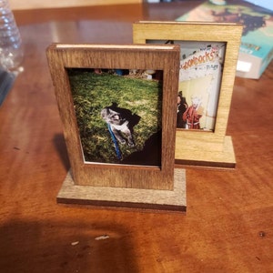 Mini Frame Stand - Etsy