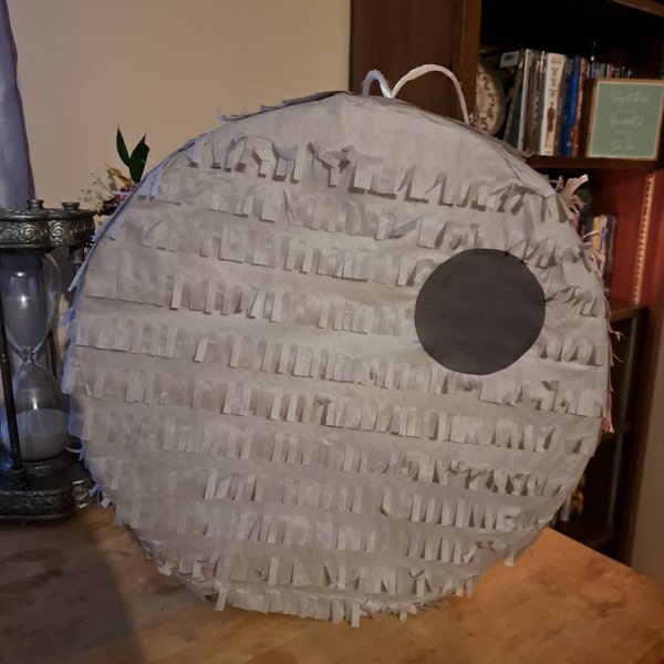 Ready to Ship! Sale! 2-D 16" Round Solid Color Piñata Great to Create ...