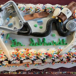 Fondant Civil Engineering Cake Topper Fondant Engineer Engineering ...